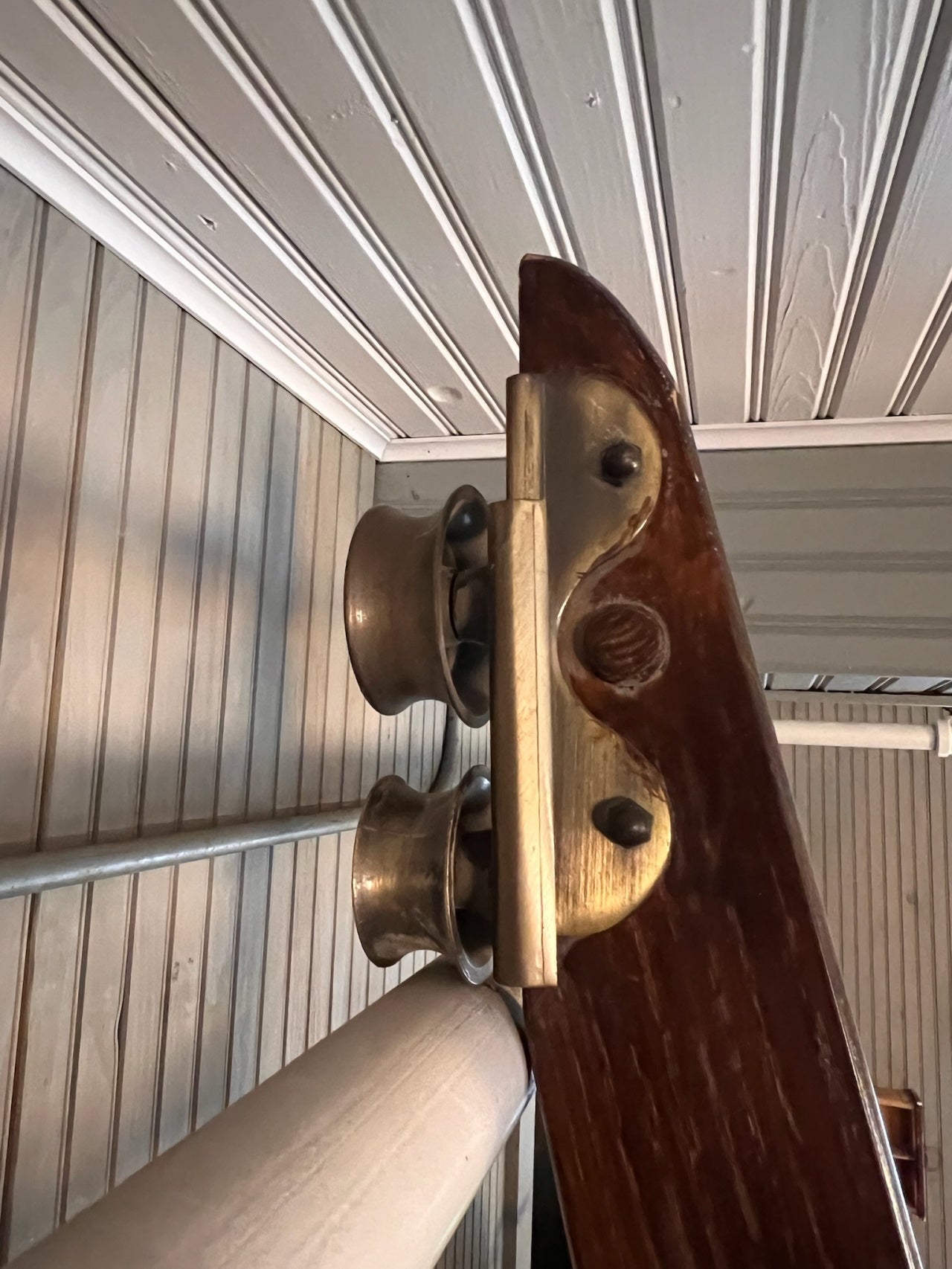 putnam rolling library ladders