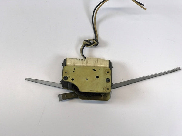 Vintage 1950's Stromberg 24v Clock motor W/Hands - Old School Warehouse