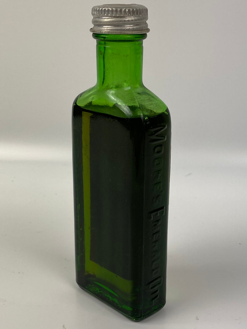 Antique Moone's Emerald Oil Medicine Bottle FULL 4426117972029 - Old ...
